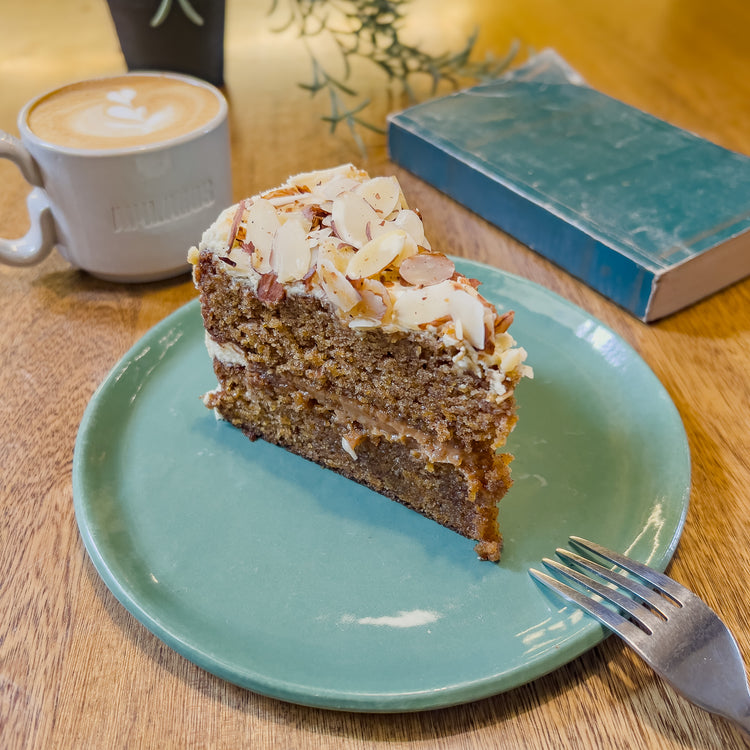 Carrot and arequipe cake – Apilados de autor